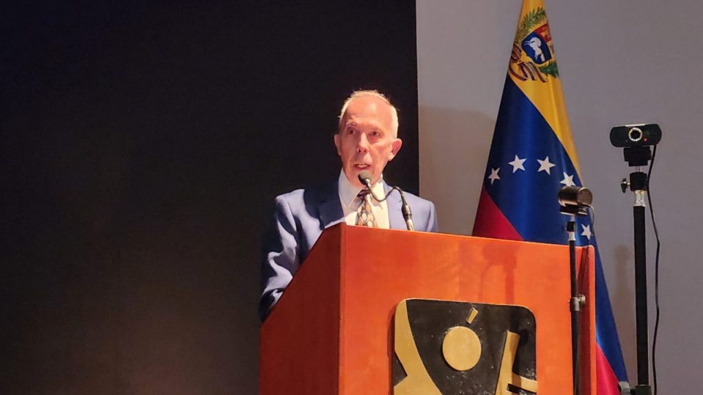 Víctor Rago sostiene que debe avanzarse “hacia una transición pacífica ...